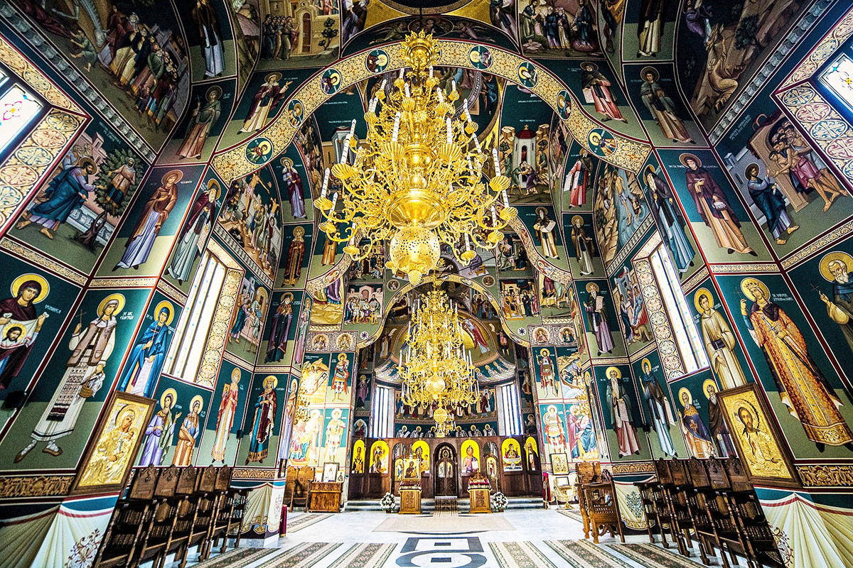 See the world through our eyes. Images from travels, events and activities